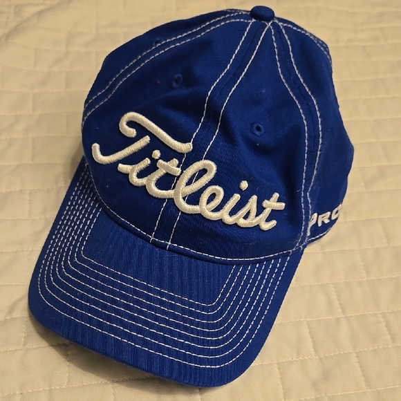 Titleist | Accessories | Titleist Golf Cap Spell Out Script Logo Pga ...